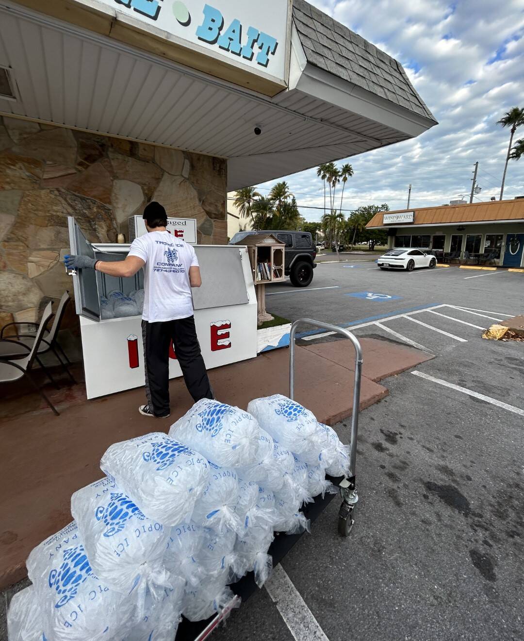 Tropic Ice Company – Fast Ice Delivery in Tampa Bay & Pinellas County ...